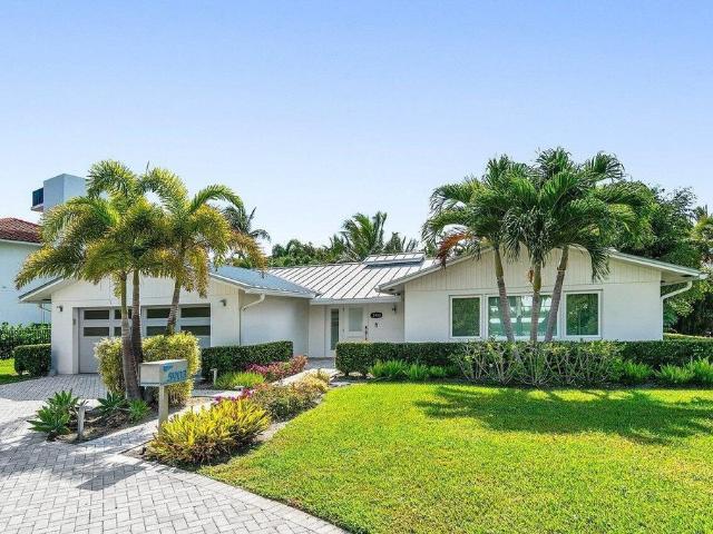 3 bedroom luxury Villa for rent in Ocean Ridge, Florida
