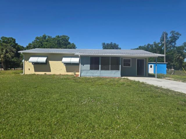 3 bedroom luxury Villa for rent in Okeechobee, Florida