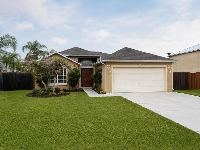 3 bedroom luxury Villa for rent in Okeechobee, Florida