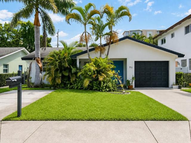 3 bedroom luxury Villa for rent in Aventura, Florida