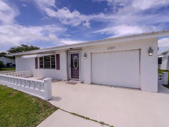 3 bedroom luxury Villa for rent in Boynton Beach, Florida