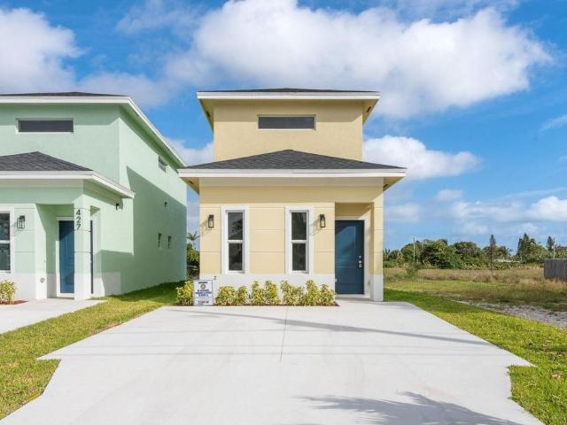3 bedroom luxury Villa for rent in Boynton Beach, Florida