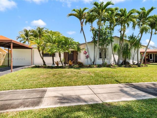 3 bedroom luxury Villa for rent in Cutler Bay, Florida