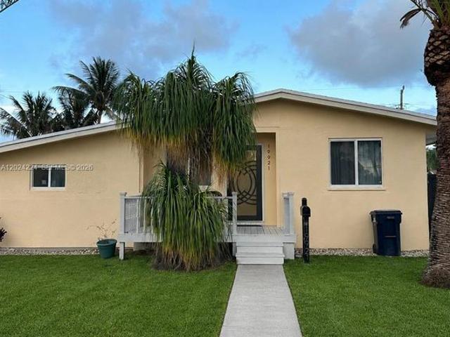3 bedroom luxury Villa for rent in Cutler Bay, Florida