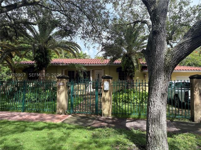 3 bedroom luxury Villa for rent in Coral Gables, Florida