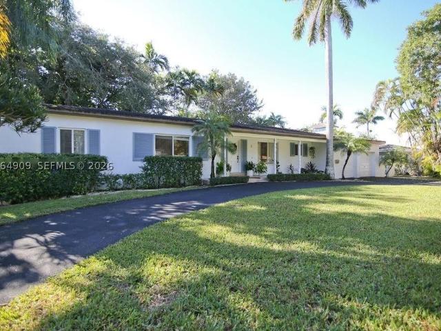 3 bedroom luxury Villa for rent in Coral Gables, Florida
