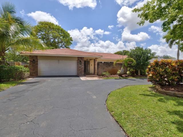 3 bedroom luxury Villa for rent in Coral Springs, United States