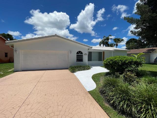 3 bedroom luxury Villa for rent in Coral Springs, United States