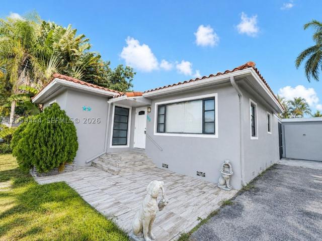 3 bedroom luxury Villa for rent in Dania Beach, Florida