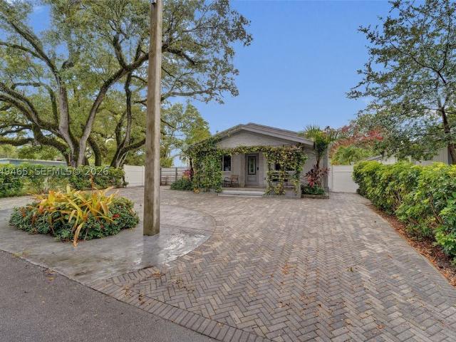 3 bedroom luxury Villa for rent in Dania Beach, United States