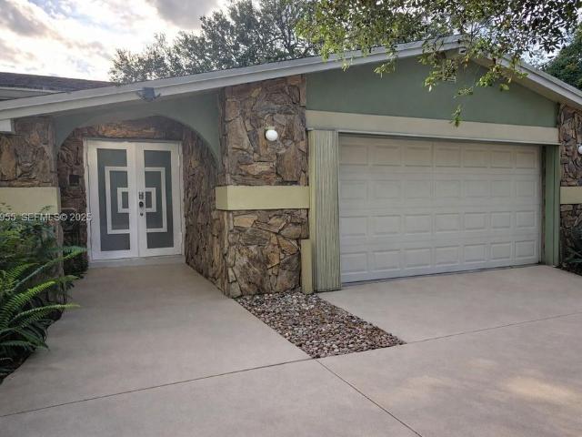 3 bedroom luxury Villa for rent in Davie, Florida