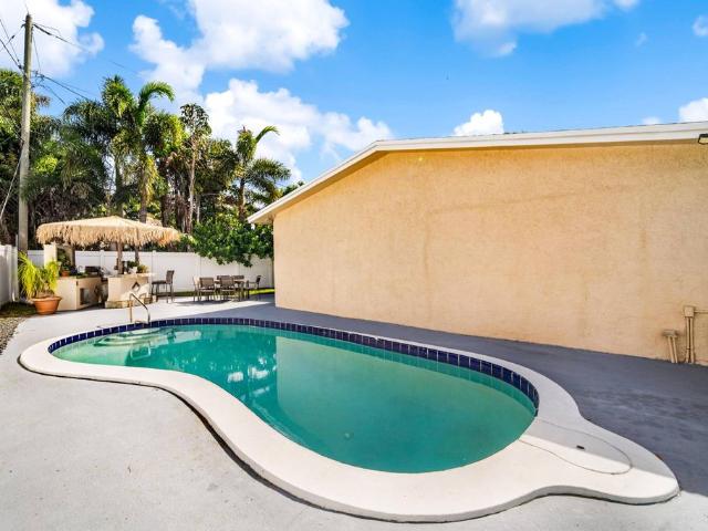3 bedroom luxury Villa for rent in Deerfield Beach, Florida