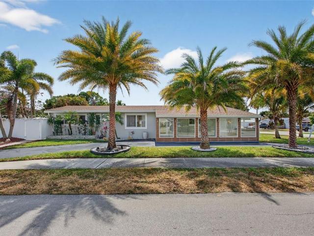 3 bedroom luxury Villa for rent in Deerfield Beach, Florida