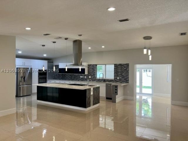 3 bedroom luxury Villa for rent in Doral, United States