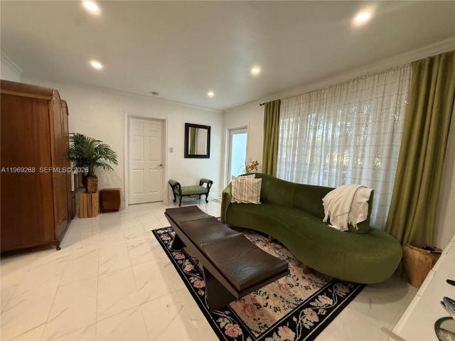 3 bedroom luxury Villa for rent in El Portal, United States