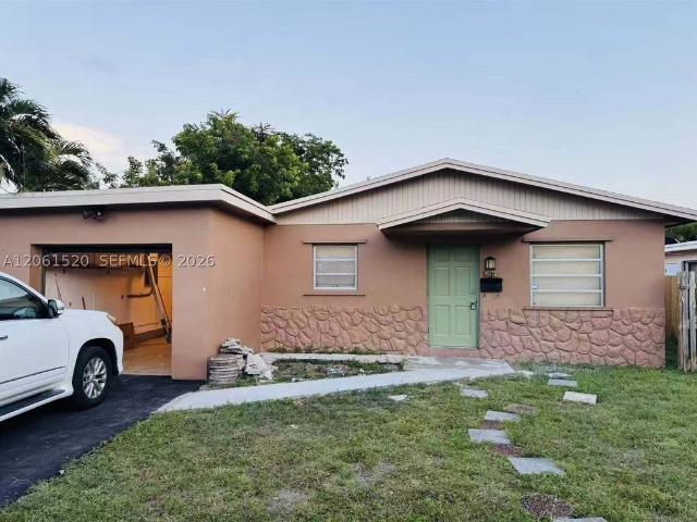 3 bedroom luxury Villa for rent in Hallandale, Florida
