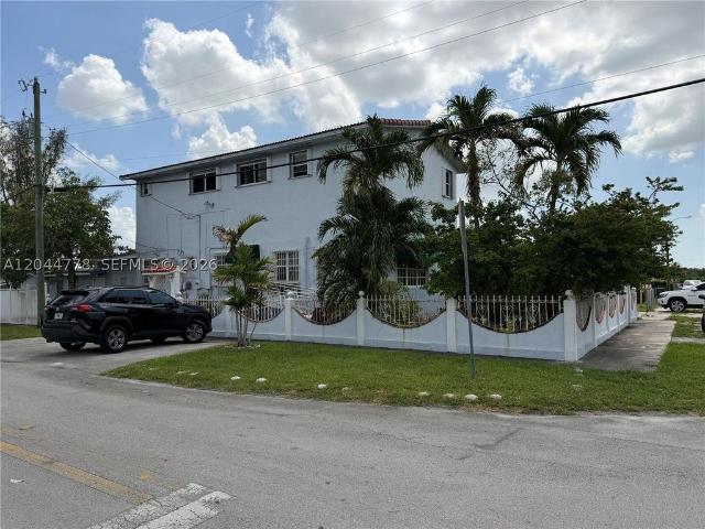Luxury Villa for rent in Hialeah, United States