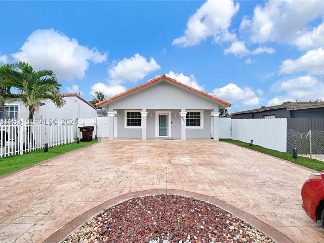 3 bedroom luxury Villa for rent in Hialeah, United States