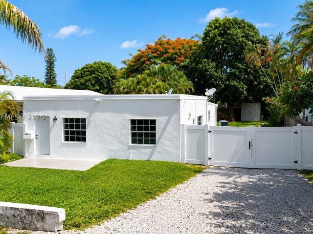 3 bedroom luxury Villa for rent in Hollywood, Florida