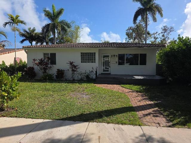 3 bedroom luxury Villa for rent in Hollywood, Florida