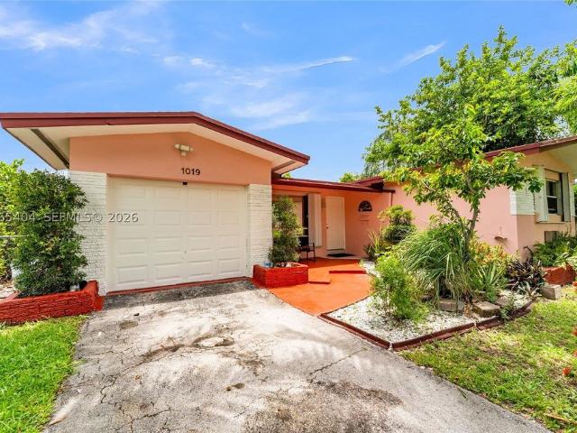 3 bedroom luxury Villa for rent in Hollywood, Florida