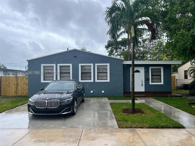 3 bedroom luxury Villa for rent in Hollywood, Florida