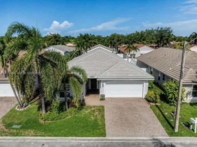 3 bedroom luxury Villa for rent in Hollywood, Florida