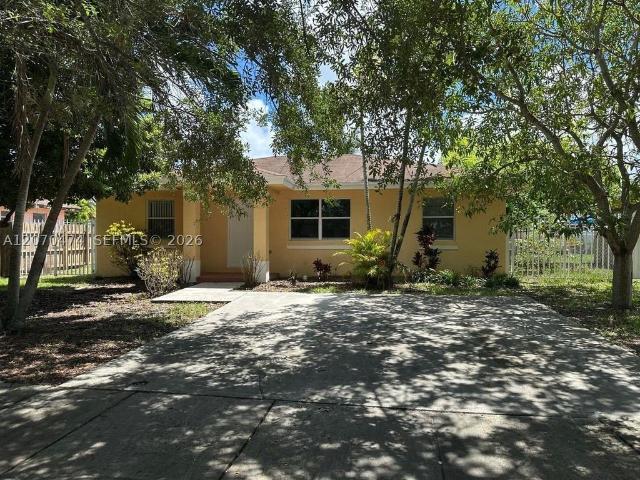 3 bedroom luxury Villa for rent in Homestead, United States