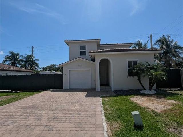 3 bedroom luxury Villa for rent in Homestead, Florida
