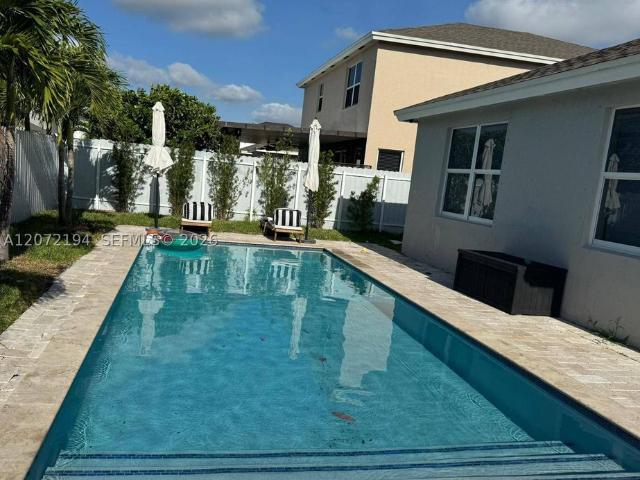 3 bedroom luxury Villa for rent in Homestead, Florida