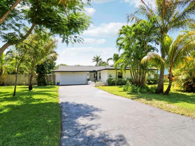 3 bedroom luxury Villa for rent in Jupiter, Florida
