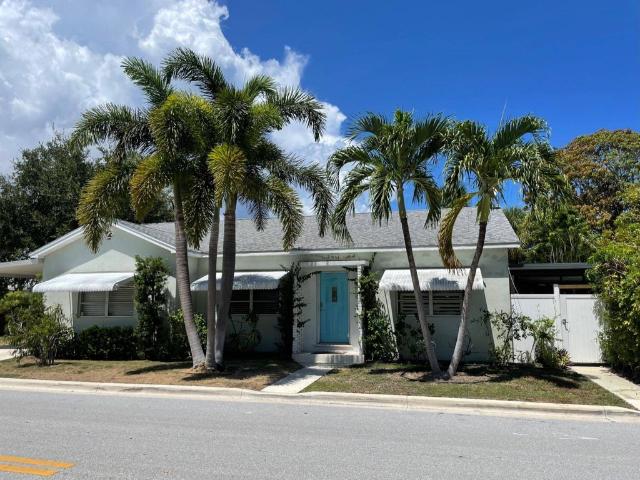 3 bedroom luxury Villa for rent in Lake Worth, Florida