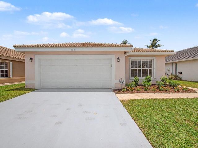 3 bedroom luxury Villa for rent in Lake Worth, Florida