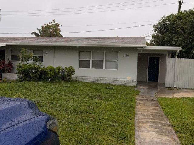 3 bedroom luxury Villa for rent in Lake Worth, United States