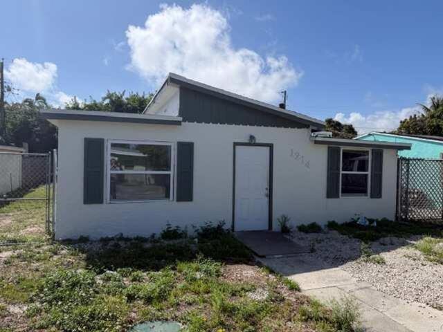 3 bedroom luxury Villa for rent in Lake Worth, United States