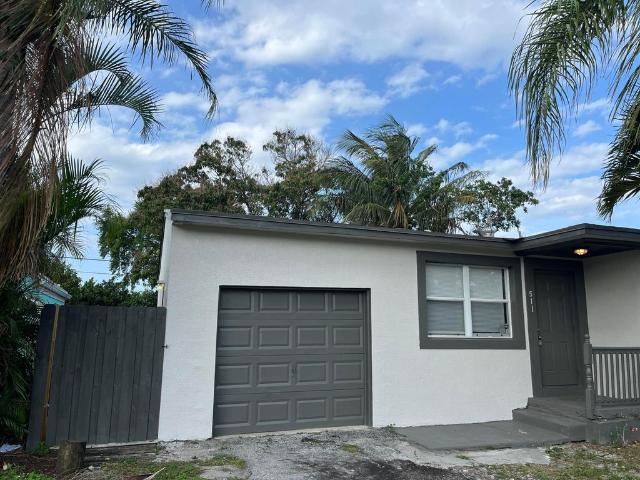 3 bedroom luxury Villa for rent in Lantana, United States