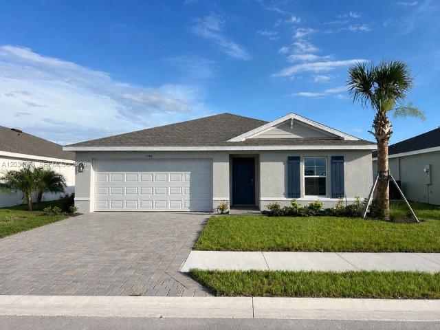 3 bedroom luxury Villa for rent in Lehigh Acres, United States