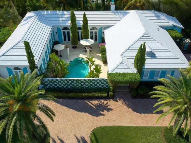 3 bedroom luxury Villa for rent in Palm Beach, Florida