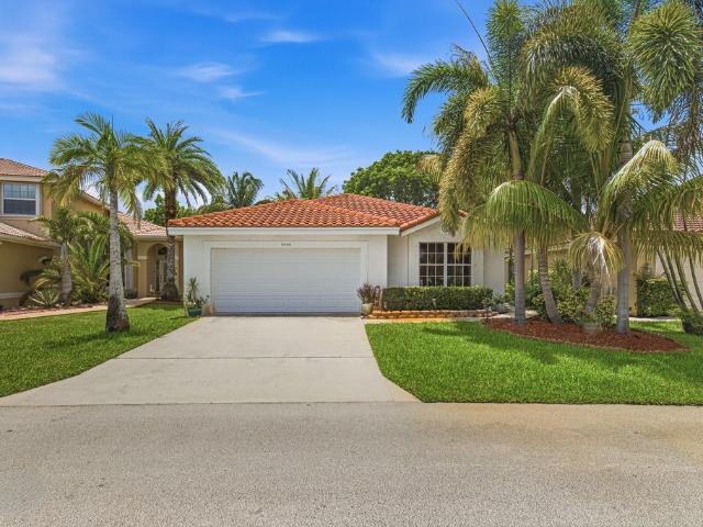 3 bedroom luxury Villa for rent in Pembroke Pines, Florida