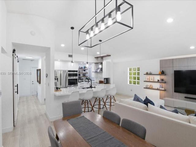 3 bedroom luxury Villa for rent in Pembroke Pines, United States