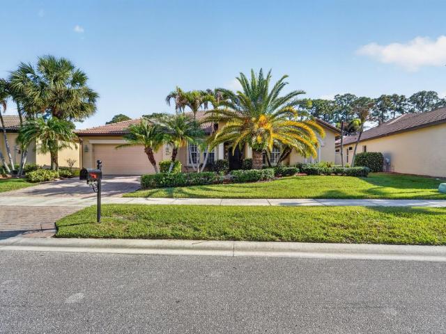 3 bedroom luxury Villa for rent in Port Saint Lucie, Florida