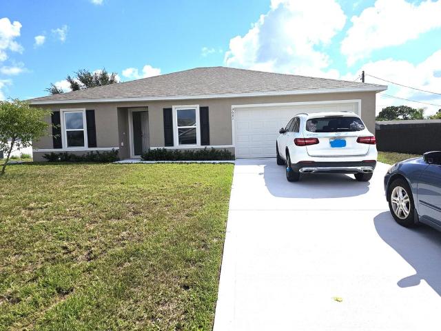 3 bedroom luxury Villa for rent in Port Saint Lucie, Florida