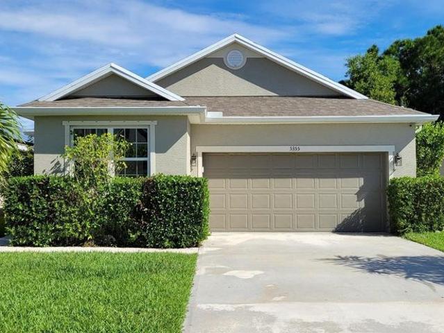 3 bedroom luxury Villa for rent in Port Saint Lucie, Florida