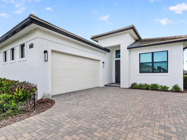 3 bedroom luxury Villa for rent in Port Saint Lucie, Florida