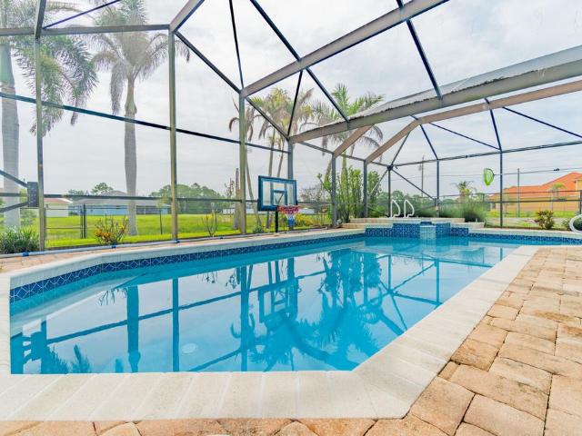 3 bedroom luxury Villa for rent in Port Saint Lucie, Florida
