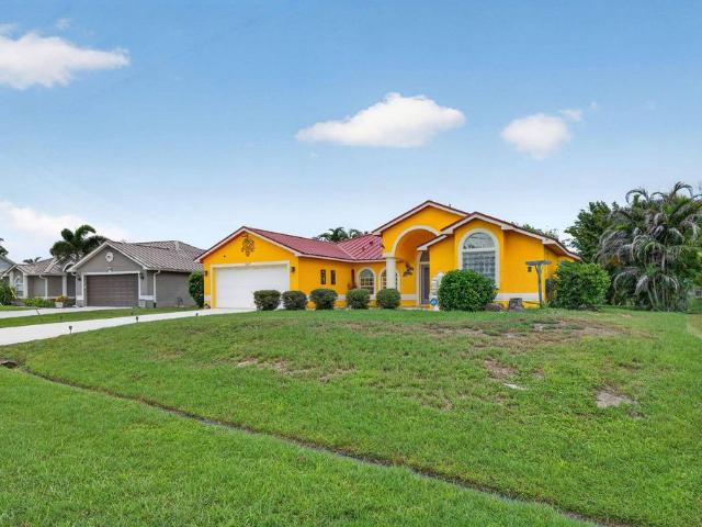 3 bedroom luxury Villa for rent in Port Saint Lucie, Florida