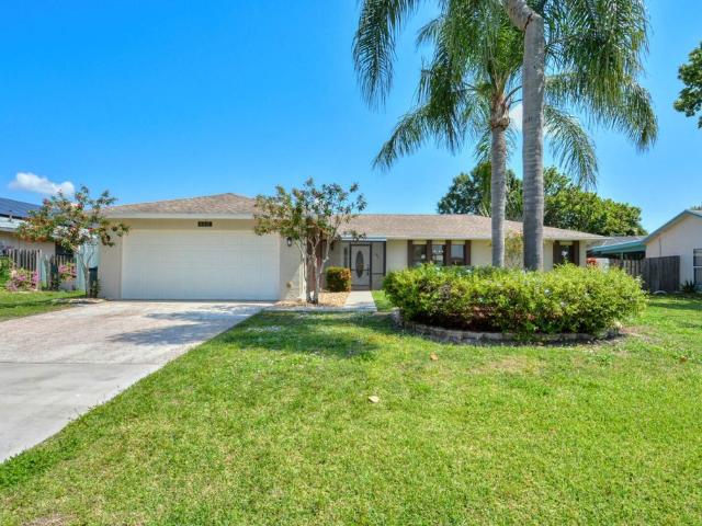 3 bedroom luxury Villa for rent in Port Saint Lucie, Florida