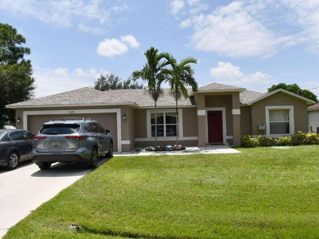 3 bedroom luxury Villa for rent in Port Saint Lucie, Florida