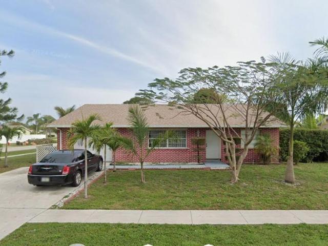 3 bedroom luxury Villa for rent in Royal Palm Beach, Florida