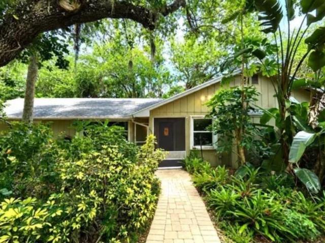 3 bedroom luxury Villa for rent in Stuart, United States